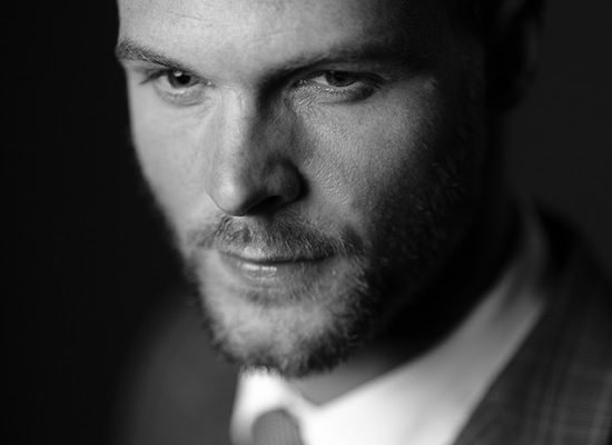 Monochrome studio portraits - ProPhotoNut